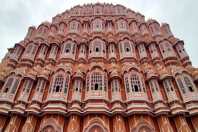 Private Delhi Jaipur Day Trip by Car - FAQs