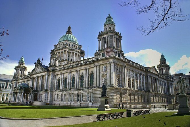 Private Departure Transfer: Hotel to Belfast Airport - FAQ