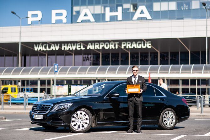 Private Departure Transfer: Prague Airport - Key Points