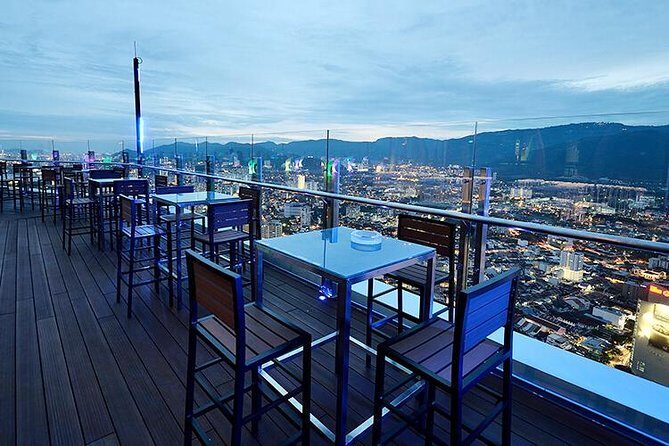 Private Dinner at THE TOP with Skywalk Experience from Penang - Coco Cabana Dinner