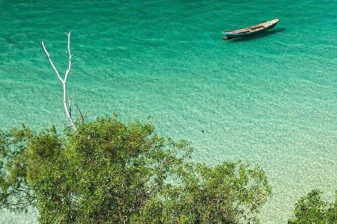 PRIVATE Discover Phu Quoc Local life and Starfish Beach & Lunch - Who Will Love This Experience?