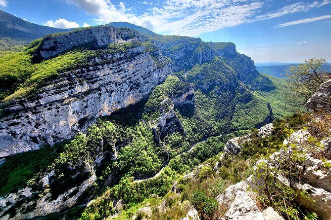 Private discovery of the hinterland of the Côte d'Azur - A Closer Look at the Itinerary: What You Can Expect