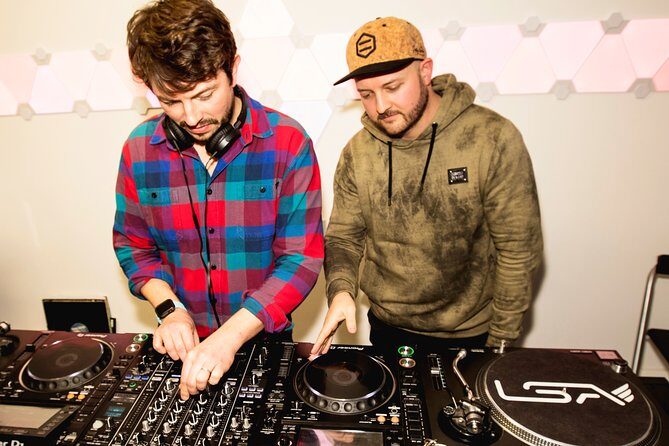 Private DJ Class - Who Should Consider This Class?