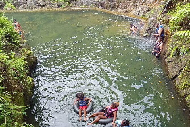 Private Dominica Tour to Trafalgar Falls &Titou Gorge via Minibus - An In-Depth Look at the Tour Experience