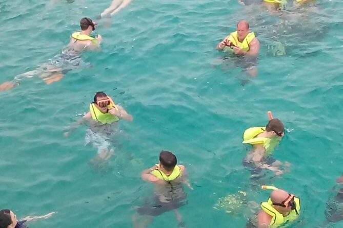 Private Double Reef Snorkel Tour with Optional Parasail Upgrade - FAQ