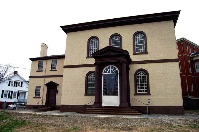Private Downtown Newport Walking Tour - An Immersive Journey into Newport’s Past