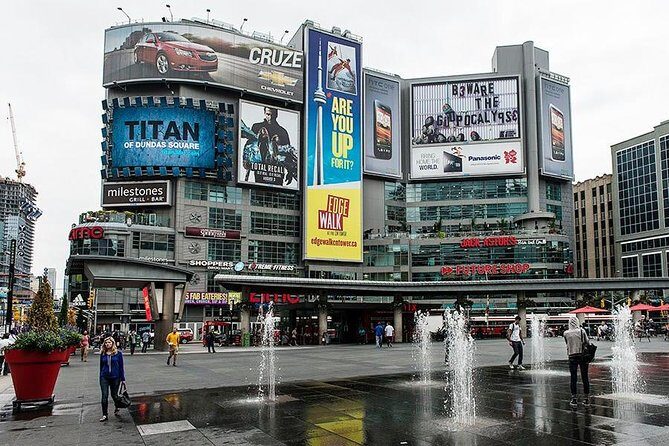 Private Downtown Toronto Walking Tour in English - Practical Details