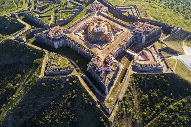 Private driver Évora - Elvas full day customizable - A Private Day in Portugal’s Heartland: Évora to Elvas and Beyond