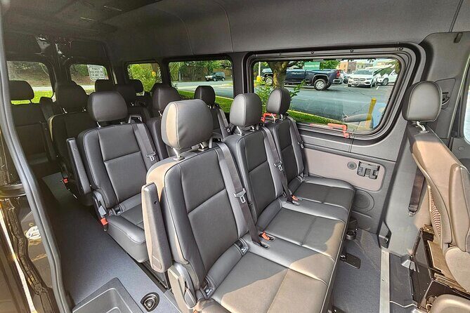 Private Driver for Personal Exploration of Arlington VA and DC - The Practical Side: Price, Duration, and Group Size