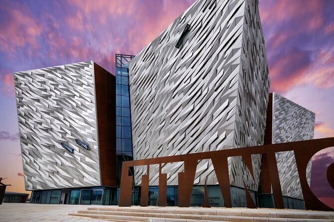 Private Driver Guided Day Tour of Belfast - Key Points