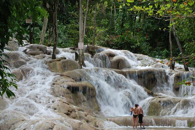 [PRIVATE] Dunn's River Falls with Entrance Fees - The Sum Up