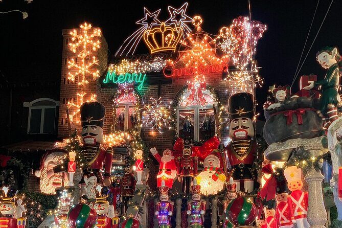 Private Dyker Heights Christmas Lights Tour with Dumbo Stop - Introduction