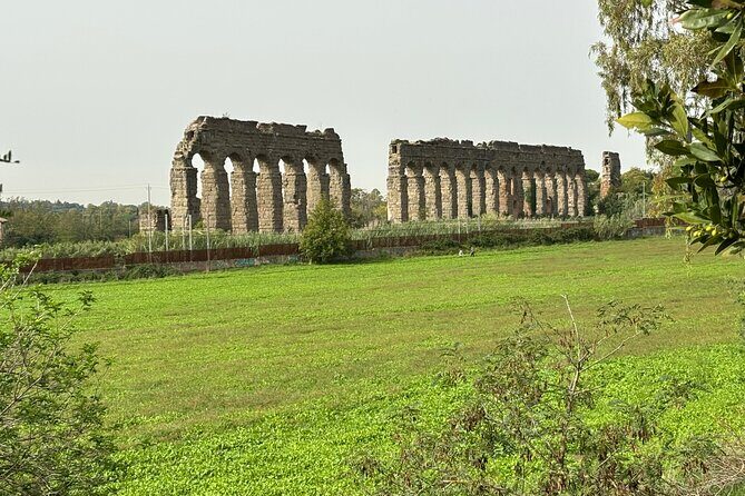 Private E-bike tour of Appian way, Aqueduct & catacombs with food - A Unique Way to Experience Rome