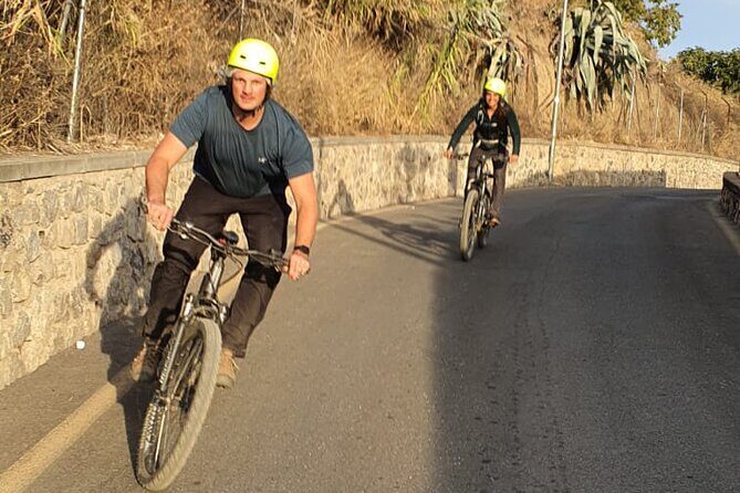 Private Ebike MTB Tour of the Silla del Moro in Granada - FAQ