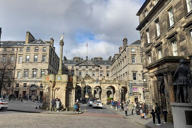 Private Edinburgh Old Town and Royal Mile Walking Tour - FAQ
