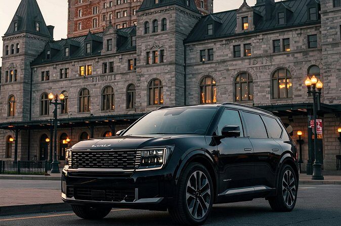 Private Electric Shuttle between the Airport and Old Quebec - A Closer Look at Price and Value