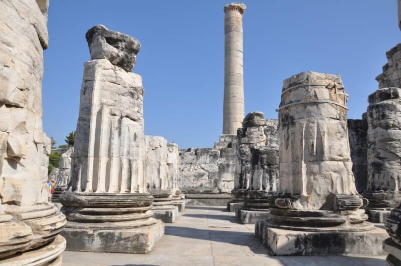 Private Ephesus, Terrace Houses, Artemis & lunch Fixed Price - The Temple of Artemis — A World Wonder in Ruins