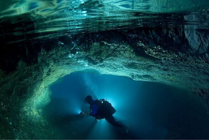 Private Escape to Blue cave and islands from Split - Frequently Asked Questions
