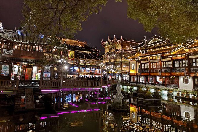 Private Evening Tour: VIP Huangpu River Cruise and Shanghai Lights - Key Points