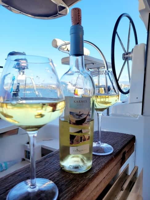 Private exclusive catamaran sailing trip Sardinia from La Caletta - FAQ