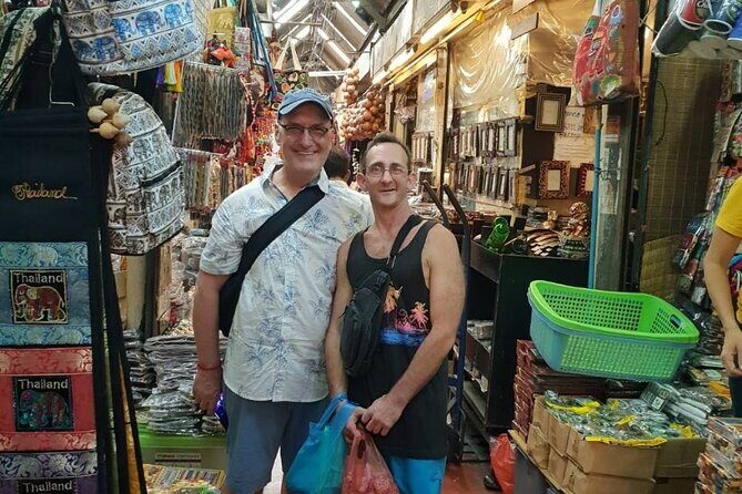 Private Exclusive Guided Chatuchak Weekend Market Shopping Tour - Authentic Feedback from Participants
