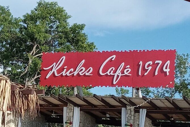 Private Excursion to Rick's Cafe Negril's Majestic 7 Mile Beach - A Closer Look at the Tour Experience