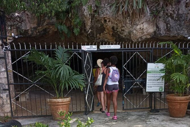Private Exploring Tour in Green Grotto Caves and Rafting on the Martha Brae - Who This Tour Is Best For