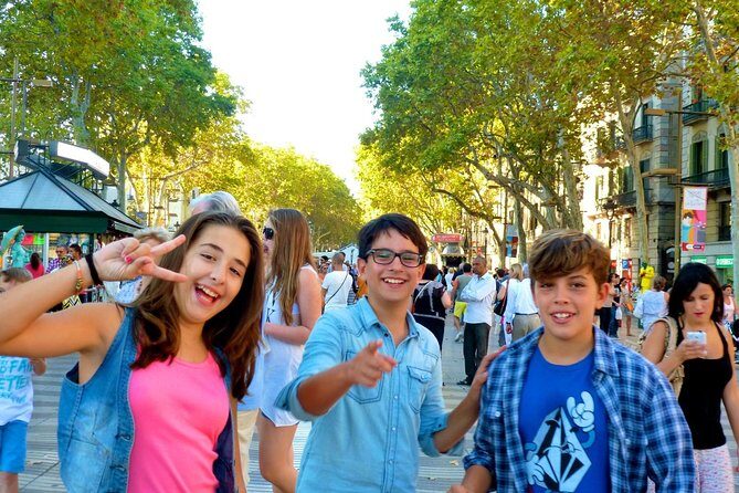 Private Family Experience - Dragon Tour in Barcelona for Kids - Itinerary Breakdown