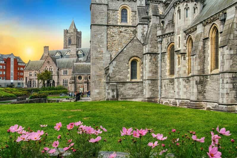 Private Family Tour of Dublin with Fun Activities for Kids - Introduction: A Tailored Family Adventure in Dublin