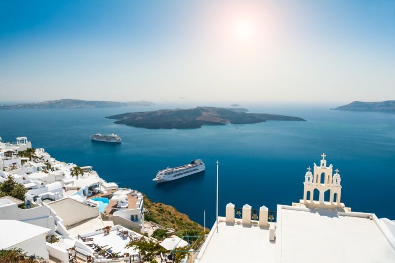 Private Famous Sights Tour with Local Guide in Santorini - Exploring Santorini in a Short Time: The Private Famous Sights Tour with a Local Guide
