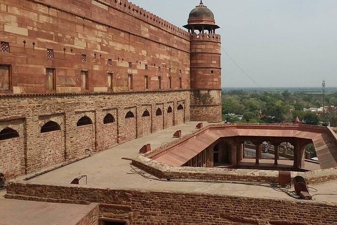 Private Fatehpur Sikri Tour with Skip The Line Entrance Ticket - What Makes This Tour Stand Out?
