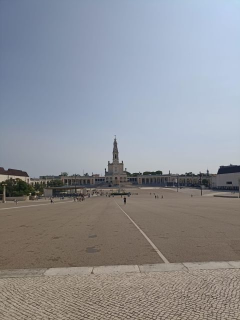 Private Fátima Tour: Fátima- Nazaré- Óbidos - Key Points