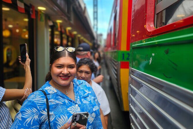 Private Floating Market, Train Market and After Rain Cafe Tour - FAQ