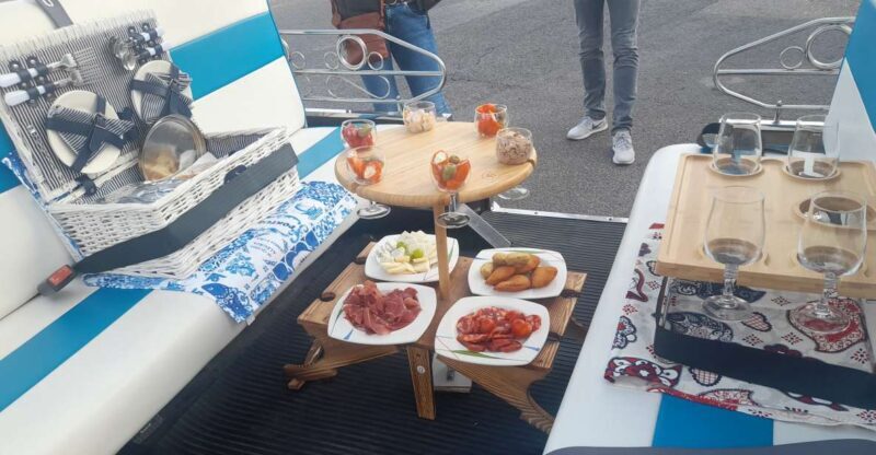 Private Food on Wheels Tour - Introduction