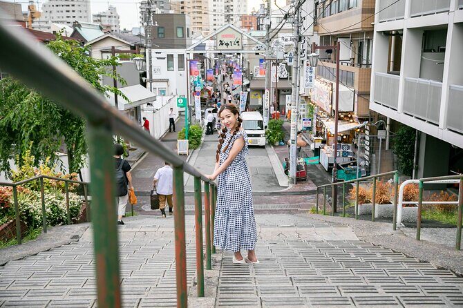 Private Food Tour in Downtown Yanesen and Nezu Shrine - Exploring the Itinerary in Detail