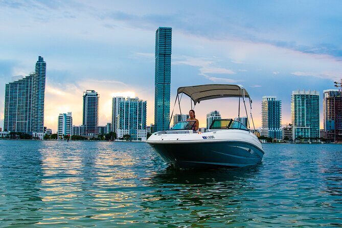 Private Fort Lauderdale Boat Tour with Prosecco - FAQs