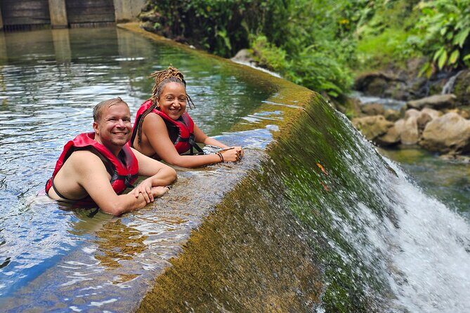 Private Fresh Water Lake, Waterfalls And Hot Springs Excursion - Frequently Asked Questions