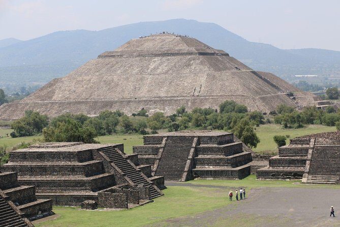 Private from Mexico City: Pyramids of Teotihuacan & Basilica of Guadalupe - The Sum Up