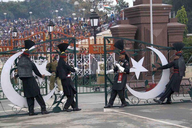 Private Full-Day Amritsar Wagah Border and Pulkanjri Tour - Key Points