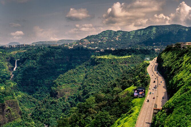 Private Full-Day Guided Tour of Lonavala City from Pune - The Drive to Lonavala: A Scenic Start