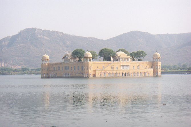Private Full Day Jaipur Sightseeing With Tickets - Key Points