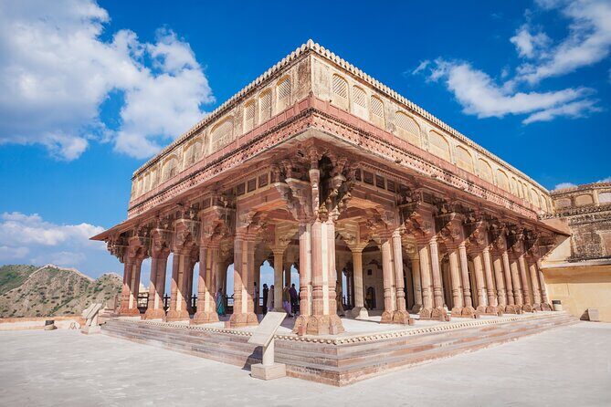 Private Full Day Jaipur Tour with Jhalana Safari - The Heart of Jaipur: City Palace and Jantar Mantar