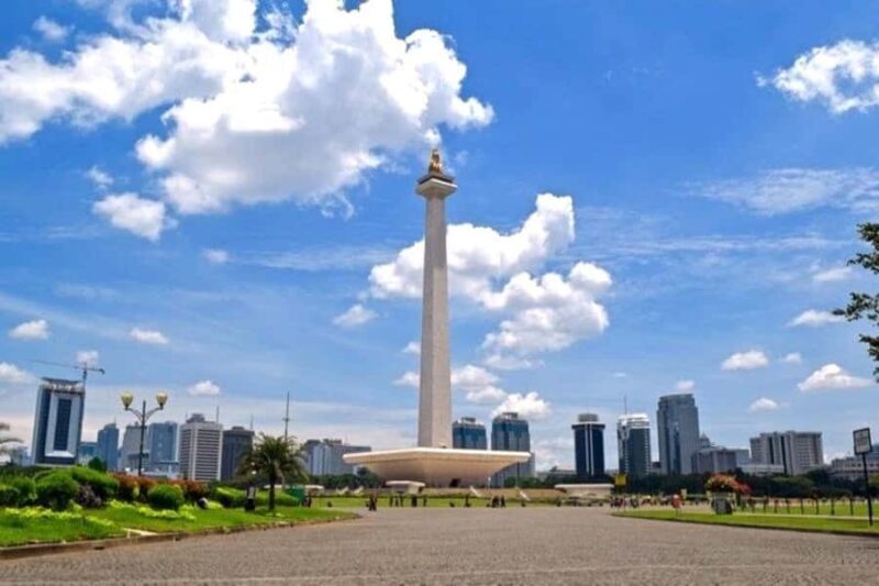Private Full Day Jakarta City Tour with Miniature park - Key Points