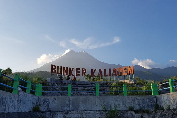 Private Full-Day Jeep Lava Tour in Yogyakarta and Merapi - Key Points