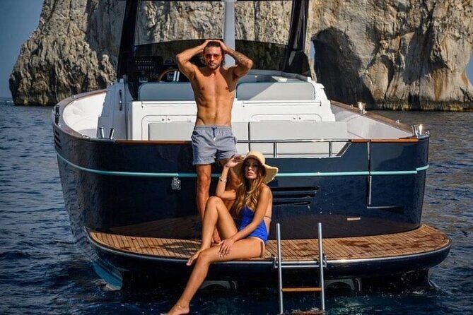 Private Full-day Luxury Boat Tour to Capri from Amalfi Coast - Key Points
