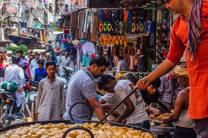 Private Full Day New Delhi And Old Delhi Customized Shopping Tour - Authentic Experiences and What Travelers Say