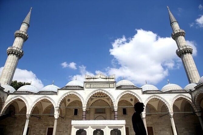 Private Full-Day Strolling through the Old Markets of Istanbul - A Closer Look at the Itinerary
