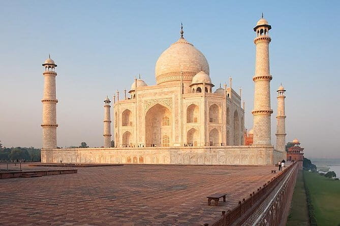 Private Full-Day Taj Mahal Tour from Delhi with Entrance & Lunch - Why This Tour Works Well for Travelers