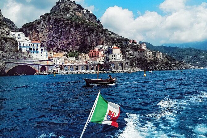 Private full day tour by boat along Positano and Amalfi - FAQ