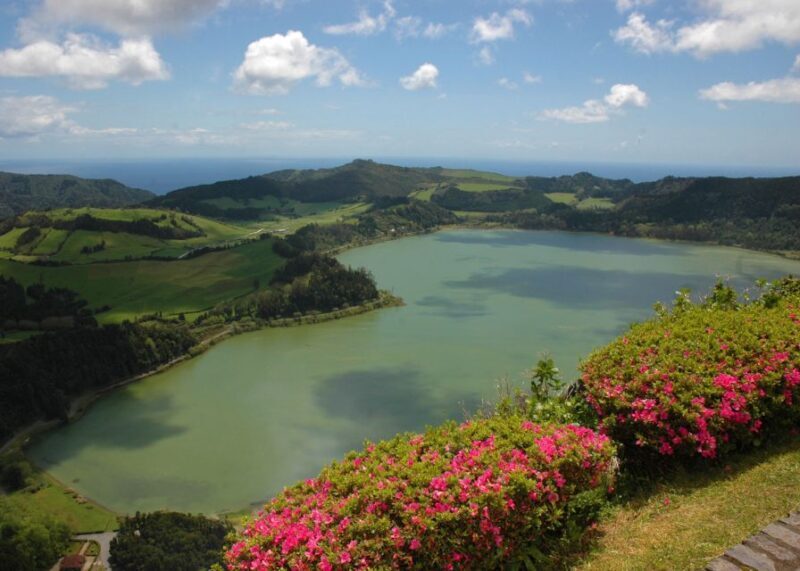 Private Full-Day Tour CUSTOMIZED - An In-Depth Look at the São Miguel Private Tour